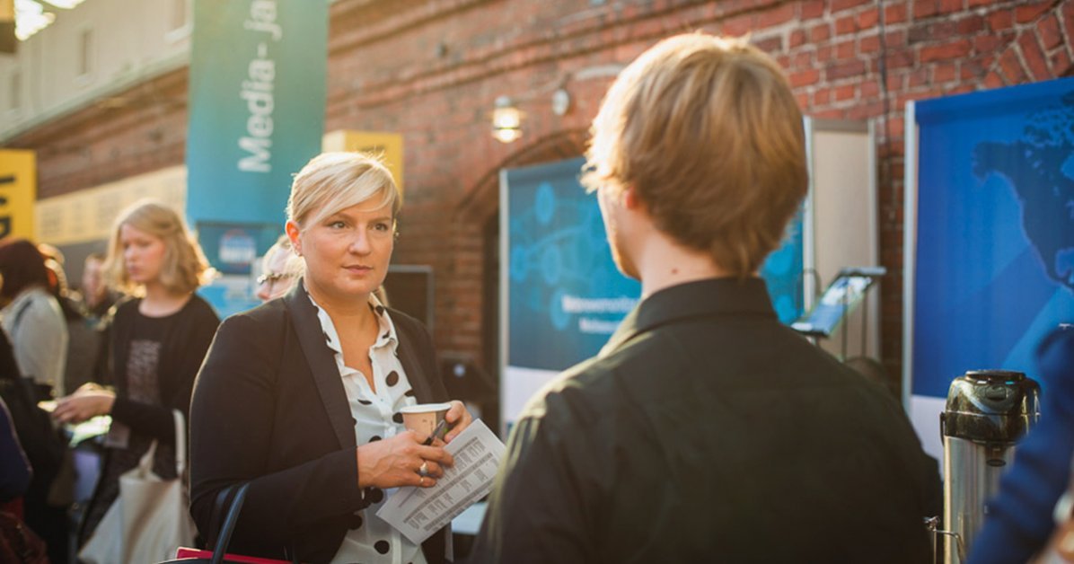 O2O – How to Combine Online and Offline Customer Experience - LianaTech.com